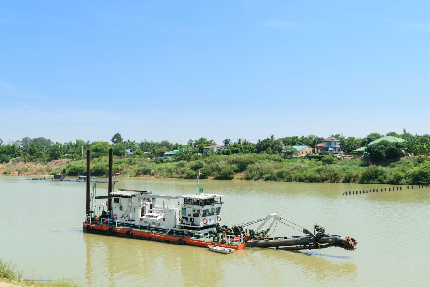 What Is a Dredger Boat? Key Types & Functions