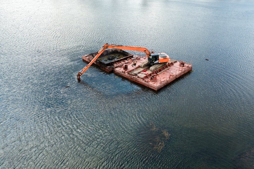 A Guide to Dredging a Lake
